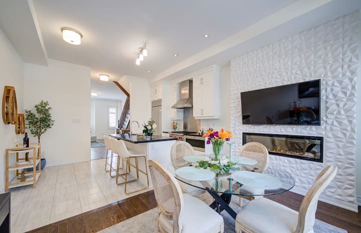 Townhouse In Angus Glen - 萬錦