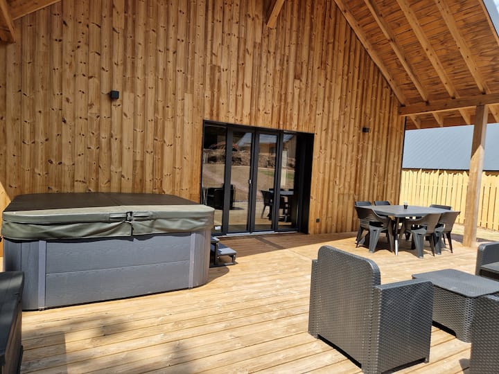 Chalets Cosy/confort Haut De Gamme Sauna~spa~clim - France
