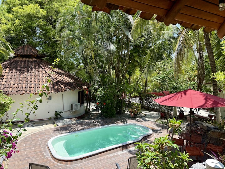 Preciosa Villa A Unos Pasos De Playa La Ropa - Zihuatanejo