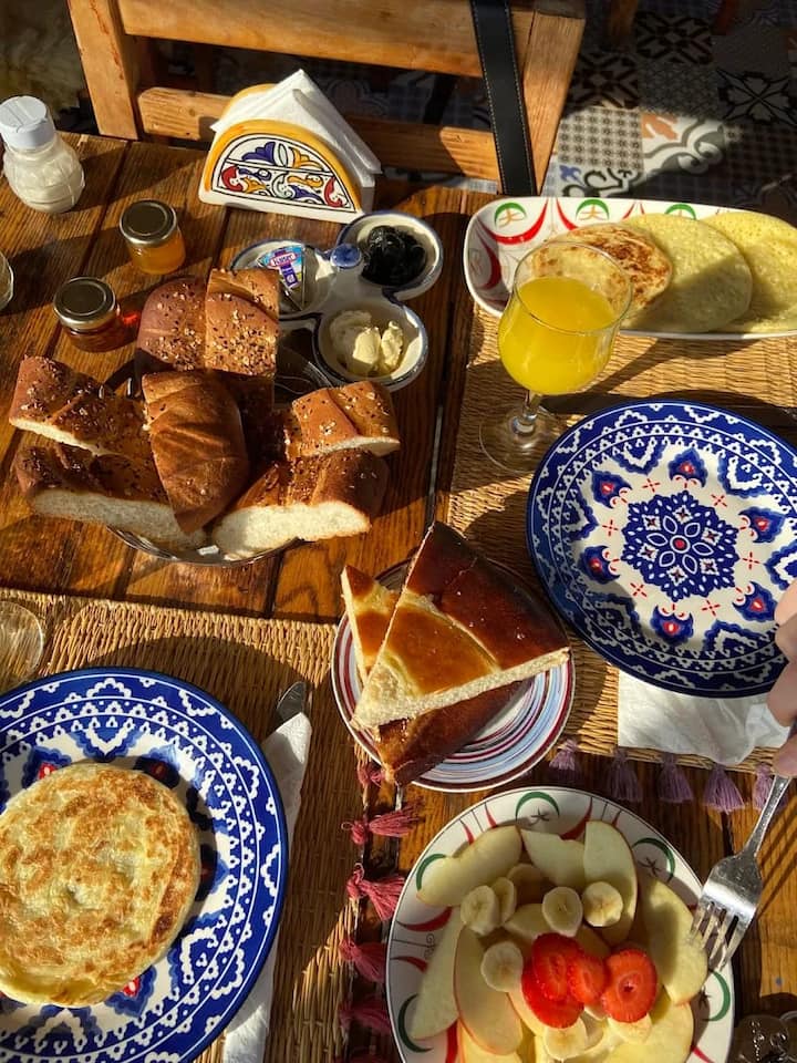 Comfortable Al Fassia Room Including Breakfast - El Jadida
