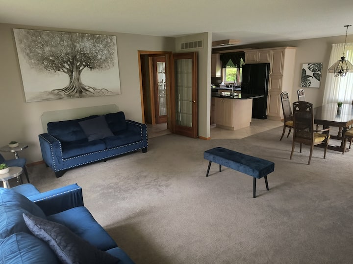 10 Acres Luxury Retreat W/pool & Trail - Caledon