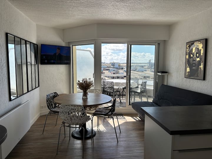 Appartement Vue Sur Le Port ,Plages, Et Commerces - Batz-sur-Mer