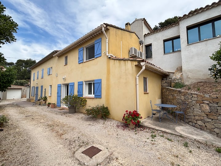 Petite Maison Au Cœur Des Vignes - Bandol