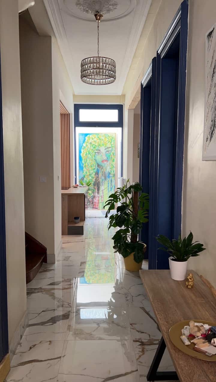 Maison De Maître Rénovée Avec Cour Centre-ville - Calais