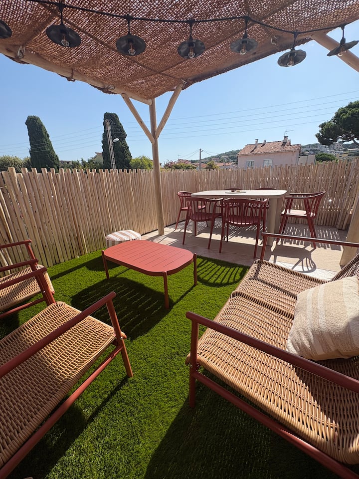 Le Corail: Terrasse, Parking, Clim, Plage 5 Min - Six-Fours-les-Plages