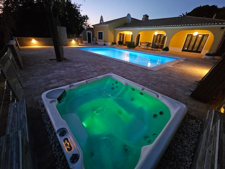 New! Stunning 5 Bedroom Villa With Tennis Court - Carvoeiro