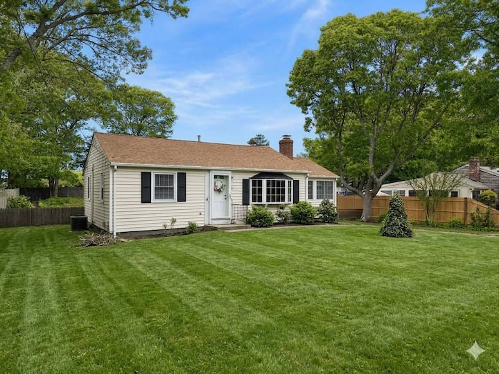 Pawka Cottage - South Yarmouth, MA