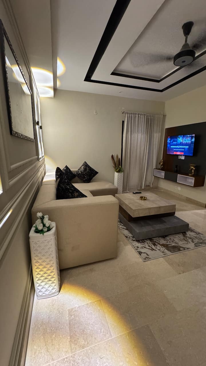 Cozy 1bhk, Near Nust|kashmir Highway| Gym, Gaming - Islamabad