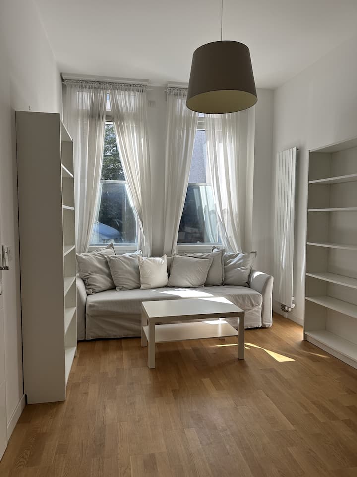 Bel Appartement, Buttes Chaumont, Jourdain. - ibis Paris Bastille Faubourg St Antoine