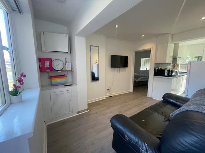 London Heathrow Hayes Escape Flat 1 - Hounslow