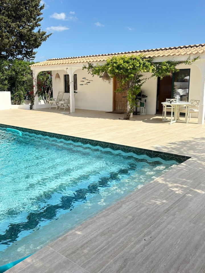 Charming Cottage, Pool, Private Condo, Beach Golfe - Faro District