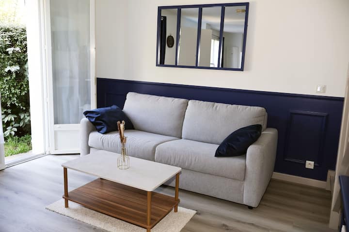 Charmante Maison Avec Jardin Privatif Et Garage - Cabourg