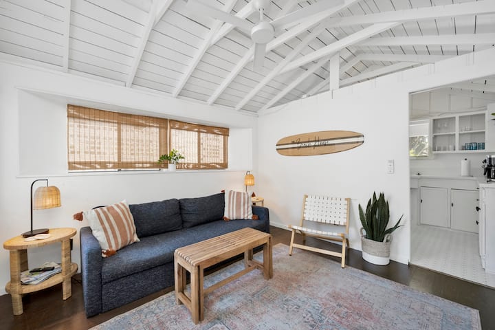 Casita Guest House | Ac, Outdoor Dining & Fire Pit - 엔시니터스