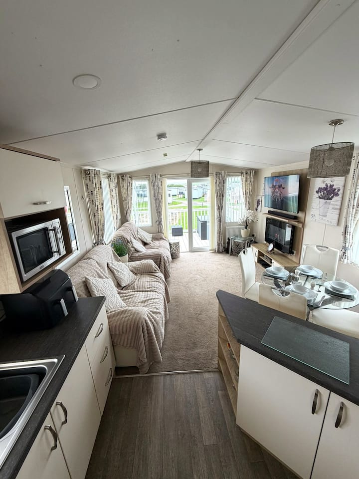 Coastal Escape | Bude Resort - Bude