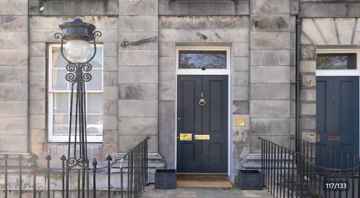 Main Georgian Townhouse With Garden Views - Edimburgo
