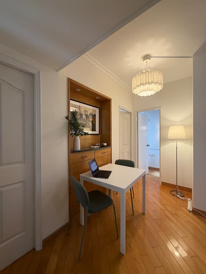 3br Apartment Near Mtr | Causeway Bay - Wan Chai