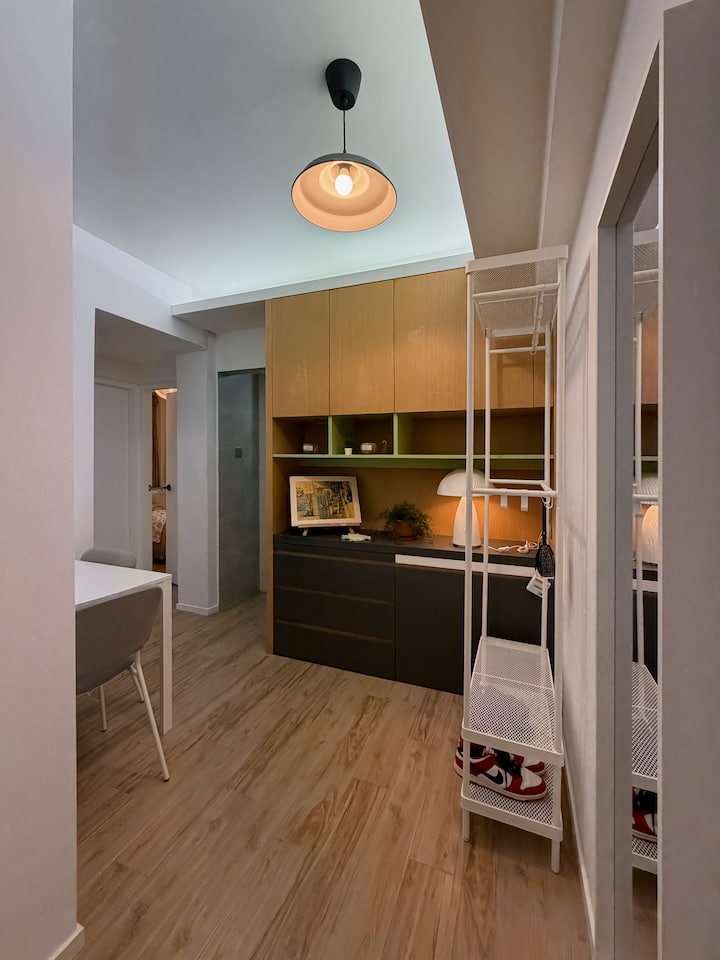 3br Apartment Near Central & Sheung Wan Mtr - Hong Kong
