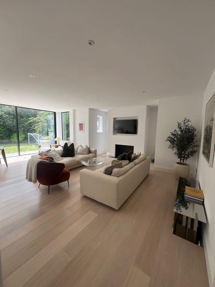 The Branksome Chine Beach House - Vitality Stadium