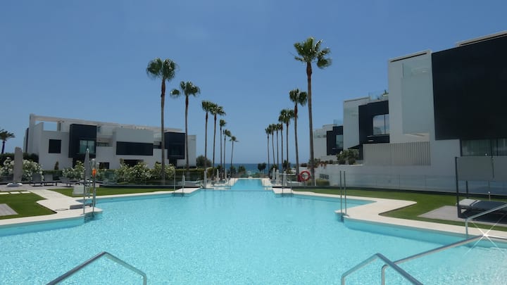 The Island, Estepona, Casa 5, Luxury Beachfront - Manilva