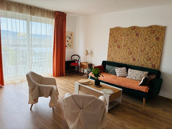 Appartement Lumineux En Face De La Gare D’hendaye - Fontarrabie / hondarribia