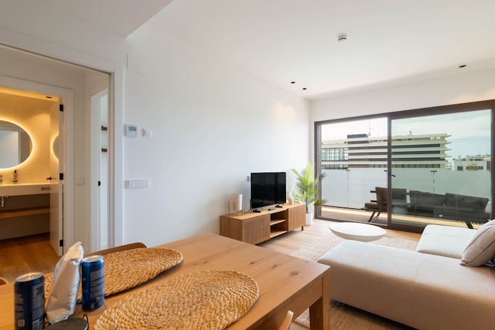 Can Milà / Premium A. Pool View, Dbl+ Queen (209) - Sitges