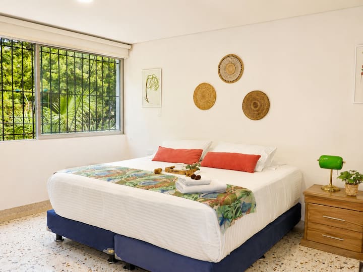 King Privada Con A/c Cerca A Granada - Cali