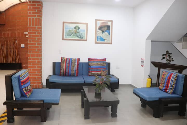 2 Habitaciones Hoteleras Conectadas A/c • Granada - Cali