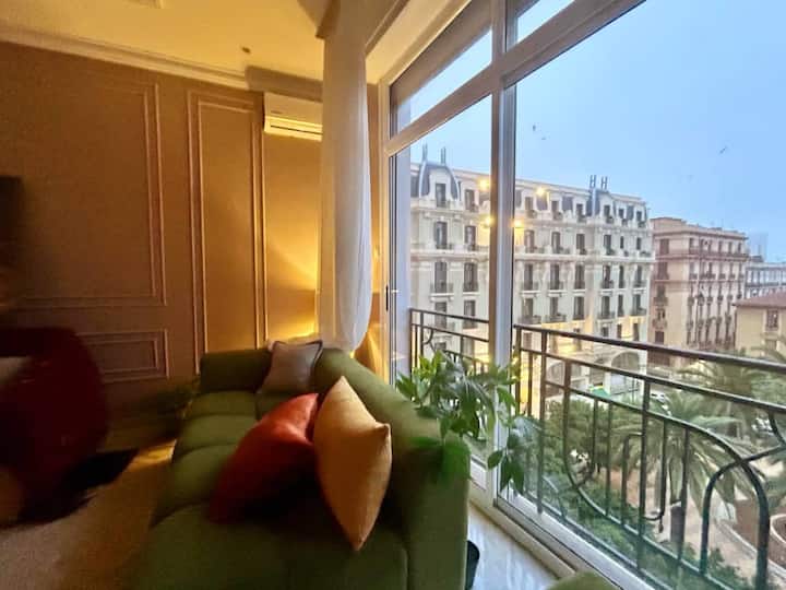 Vue Exceptionnelle Sur La Place Du Maghreb - Oran