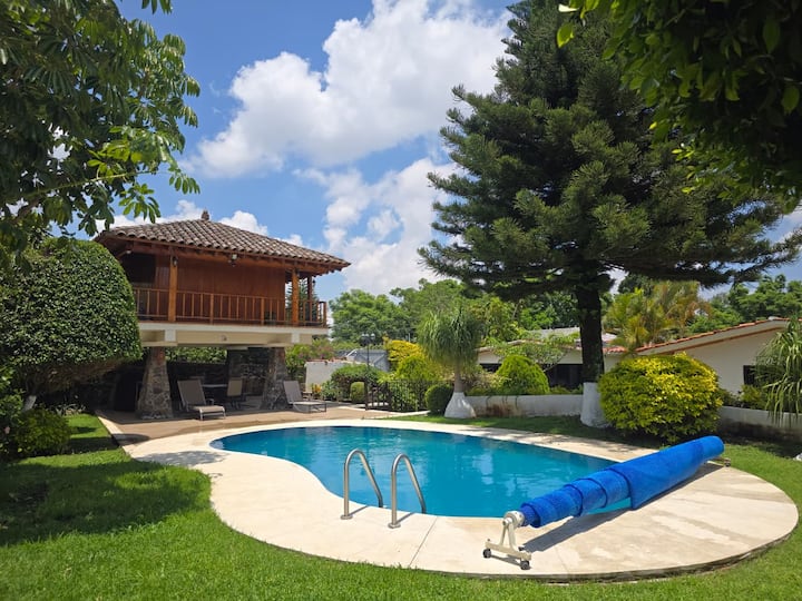 Gran Casa Familia Primavera, Cuernavaca Morelos - Cuernavaca