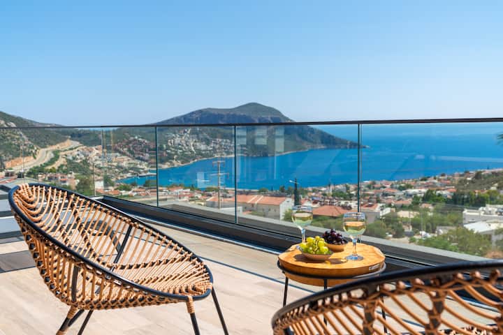 Kalkan'da Korunaklı Lüks Villa Mahremiyet Sağlıyor - Kalkan