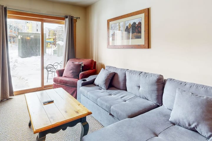Studio 2nd-floor | Mountain View | Hot Tub - Dillon, CO