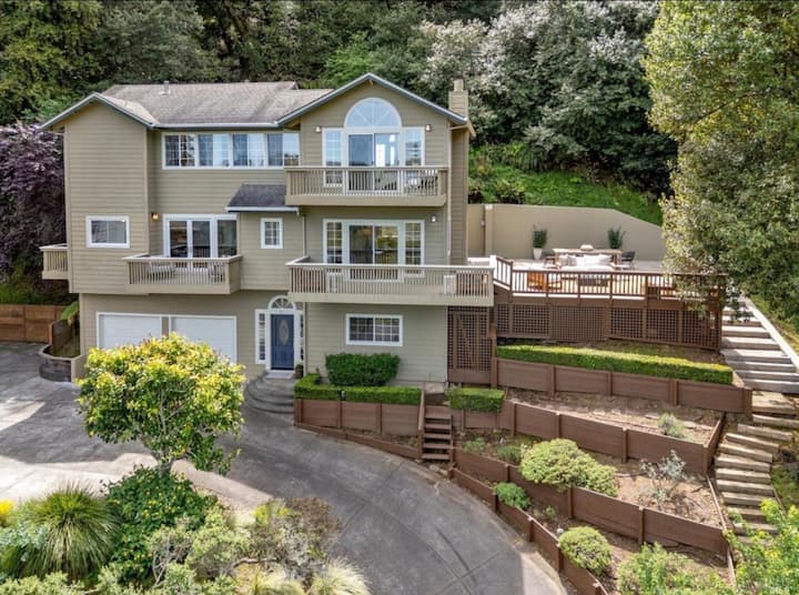 Home Away From Home! - Stinson Beach, CA
