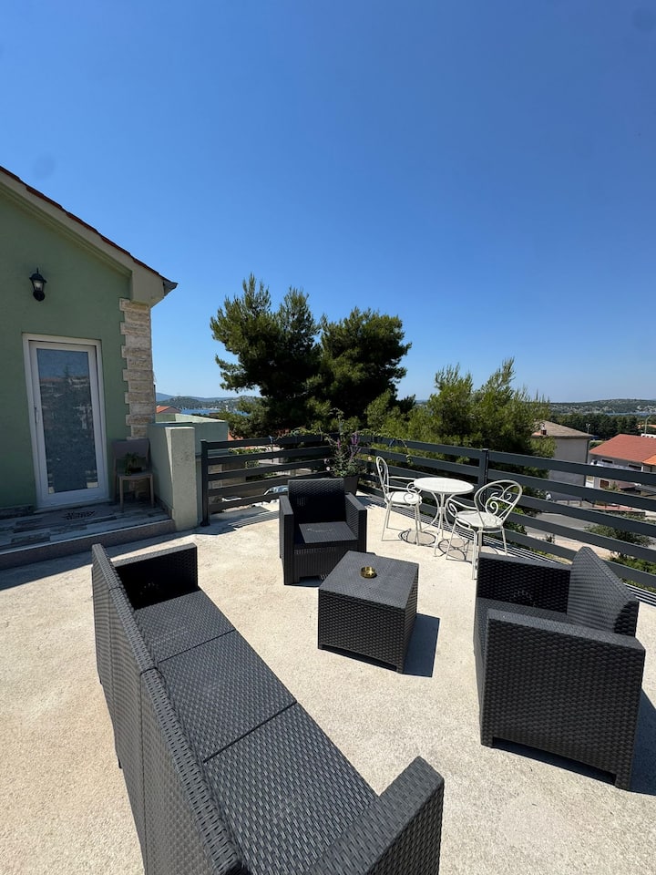 Apartman Srećka - Šibenik, Croatie