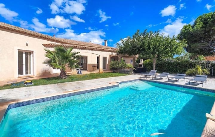 Villa De 170m², 4 Ch, 5 Lits, 400m Plage - Agde
