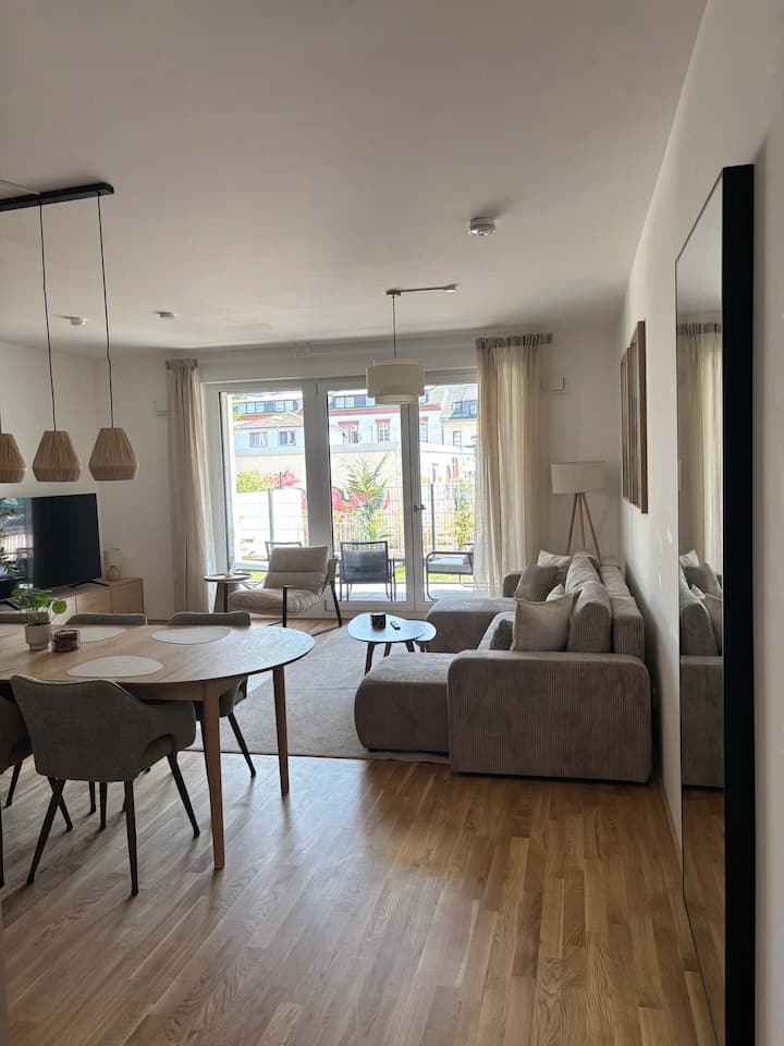 Luxury 4-room Apt | Terrace | Netflix | Parking - Mainz
