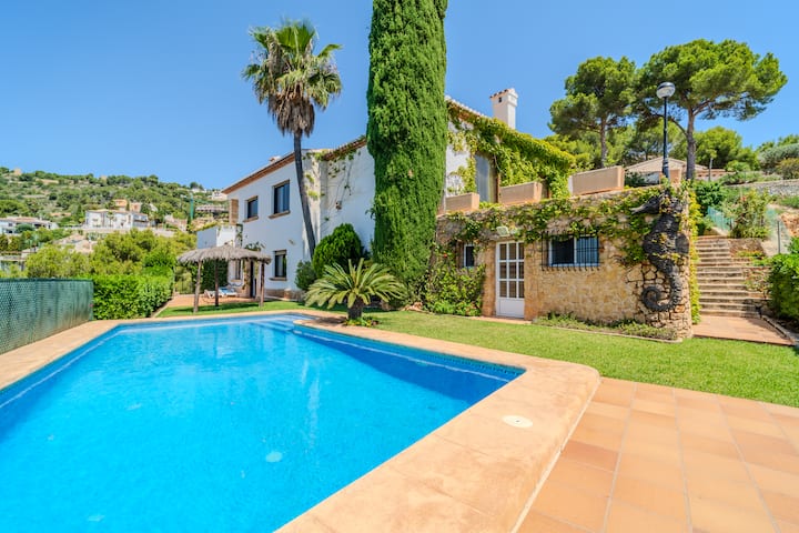 Villa Tino - Tu Retiro Ideal En Jávea - Jávea
