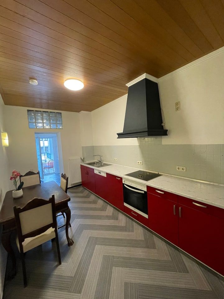 Großes Apartment Mit Dachterrasse - Aachen