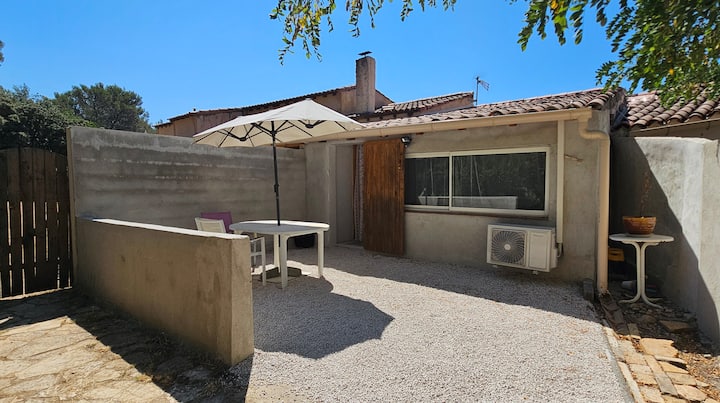 Logement T2 Totalement Indépendant - La Roque-d'Anthéron