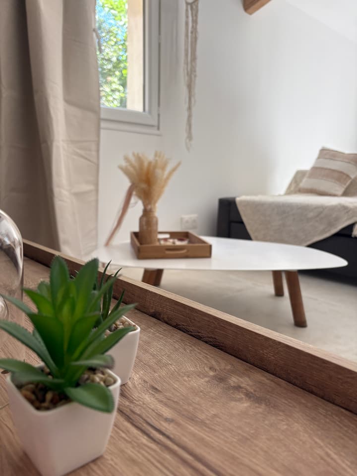 Charmant T2 • Ventabren•15 Min D’aix En Provence - Rognac