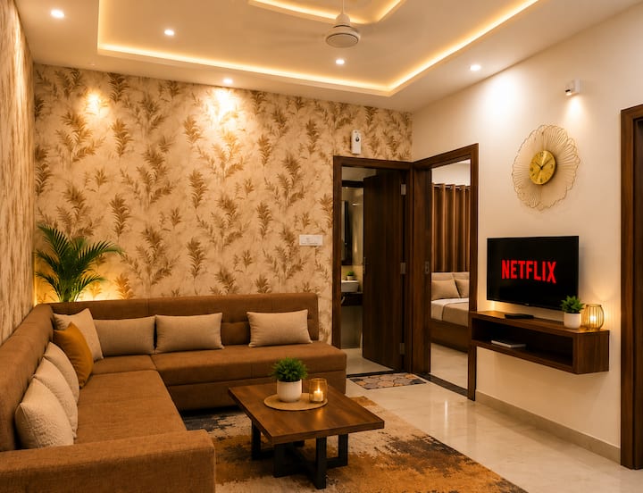 The Brownstone Luxe Stay | Near Bombay Hospital - Indore