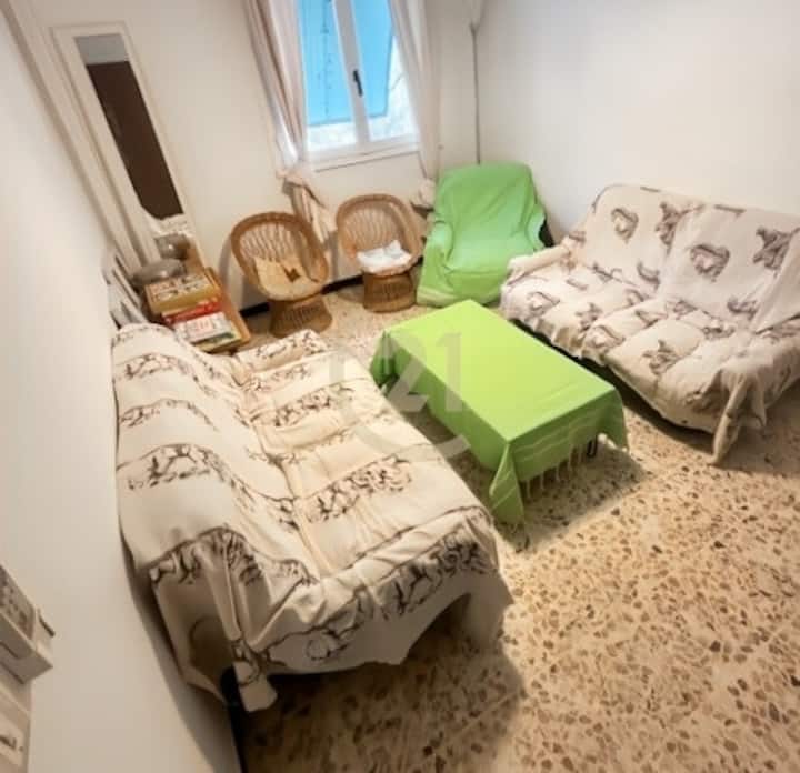 Maison Authentique Avec Jardin Centre Calvi - Calvi