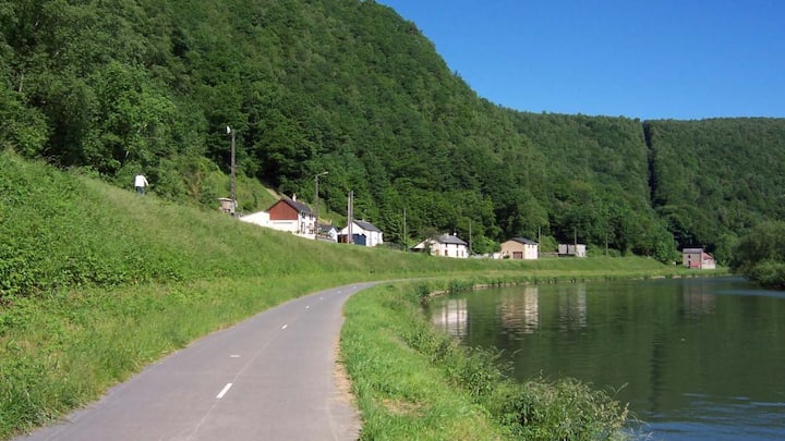 Vue Meuse Jardin Privé Voie Verte 4 Pers - Ardennen