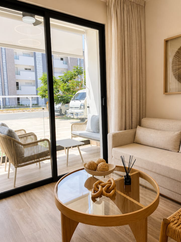 Sand & Sage / Luxury 1 Br In Cap Cana W Balcony - Punta Cana