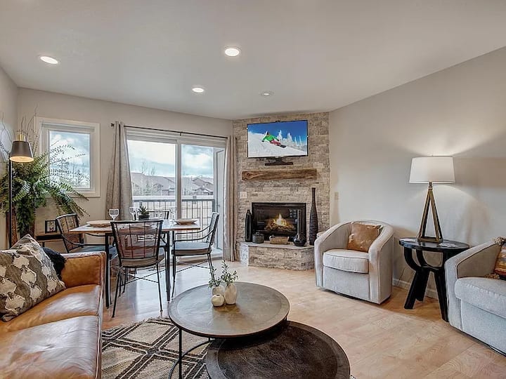 Mountain Views-walk To Marina & Main St-sleeps 7 - Dillon, CO