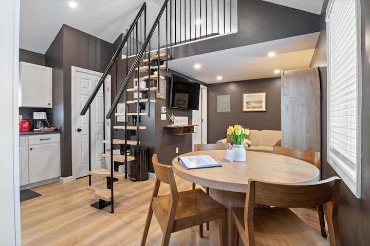 Coral Cottage - Tiny Home At Hampton Beach - Hampton Beach, NH