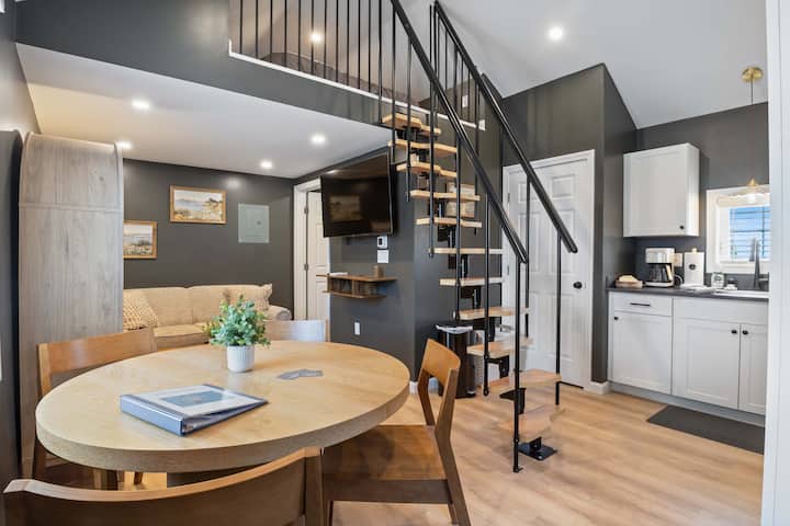 Pelican Cliff Cottage - Tiny Home At Hampton Beach - Hampton, NH
