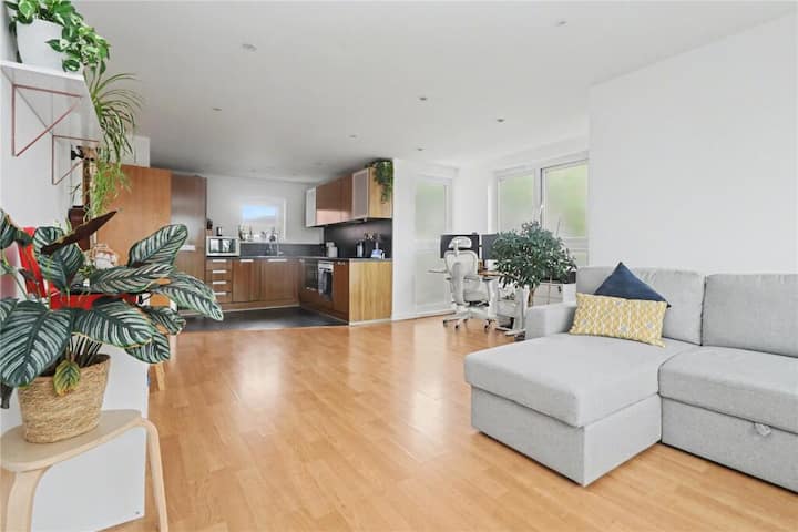 Apartment In Central Woking - Woking