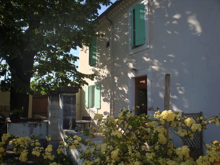 Gîte 55 M² Terrasse 2/3 Pers Sud Ardèche Avignon - Pont-Saint-Esprit