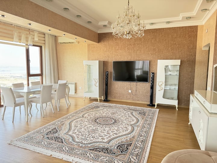 Park Azure Luxury Sea View Apartment 185 Sq M - Baku