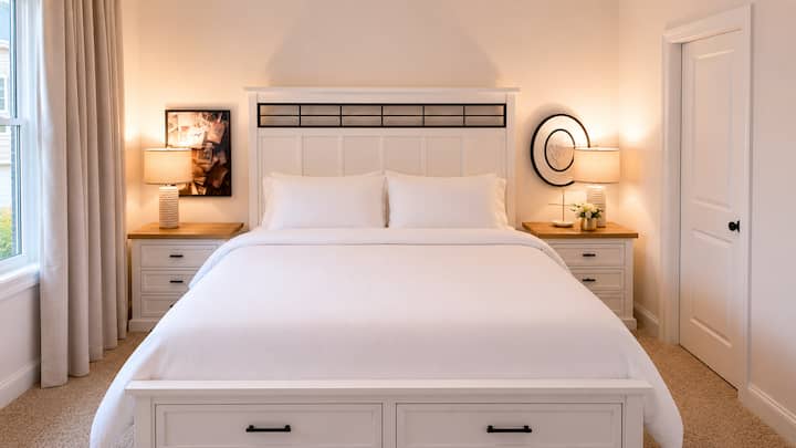 Bright New 4br · Families & Groups · N. Raleigh - Raleigh, NC
